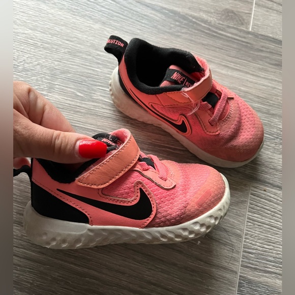 Nike | Shoes | Super Cute Nike Toddler Sneakers In Coral Normal Wear ...